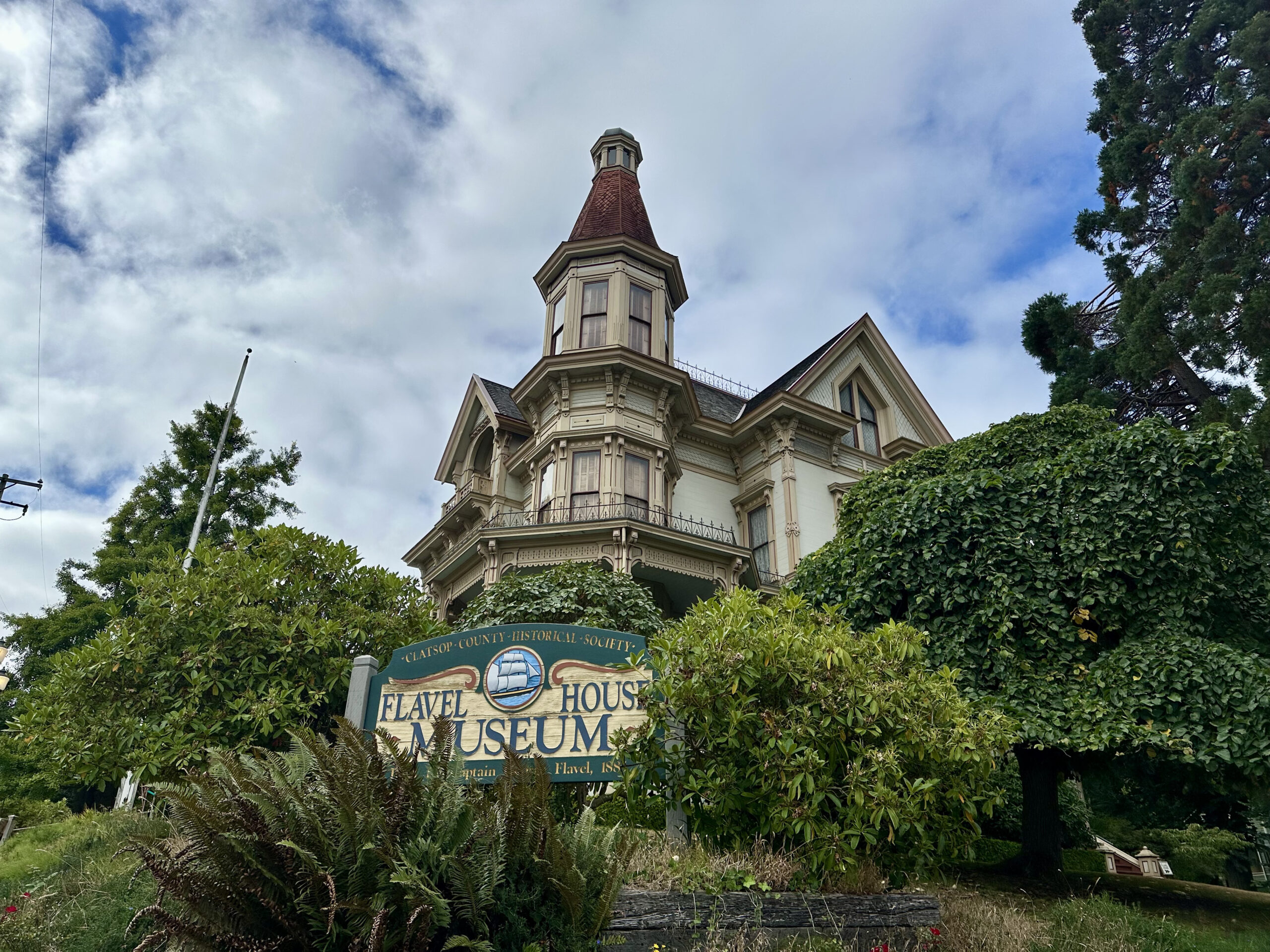 The Goonies Film Locations - A Self Guided Tour | Roaming Robert